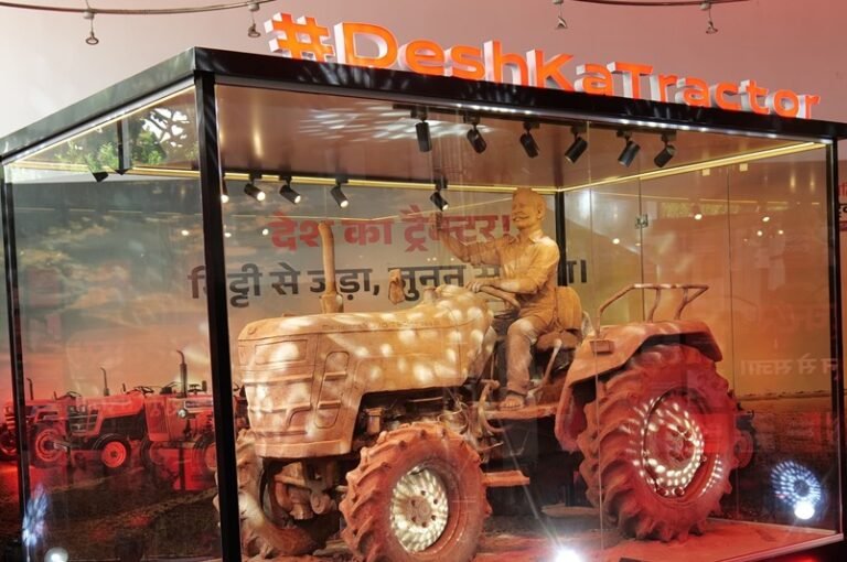 Mahindra unveils ‘Desh ka Tractor’ a unique initiative commemorating 60 ...